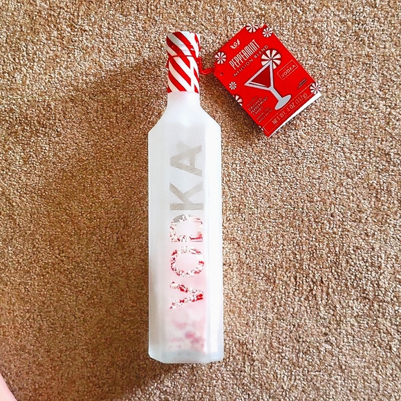 It's Sugar | Dining | Peppermint Vodka Infusion Kit | Poshmark